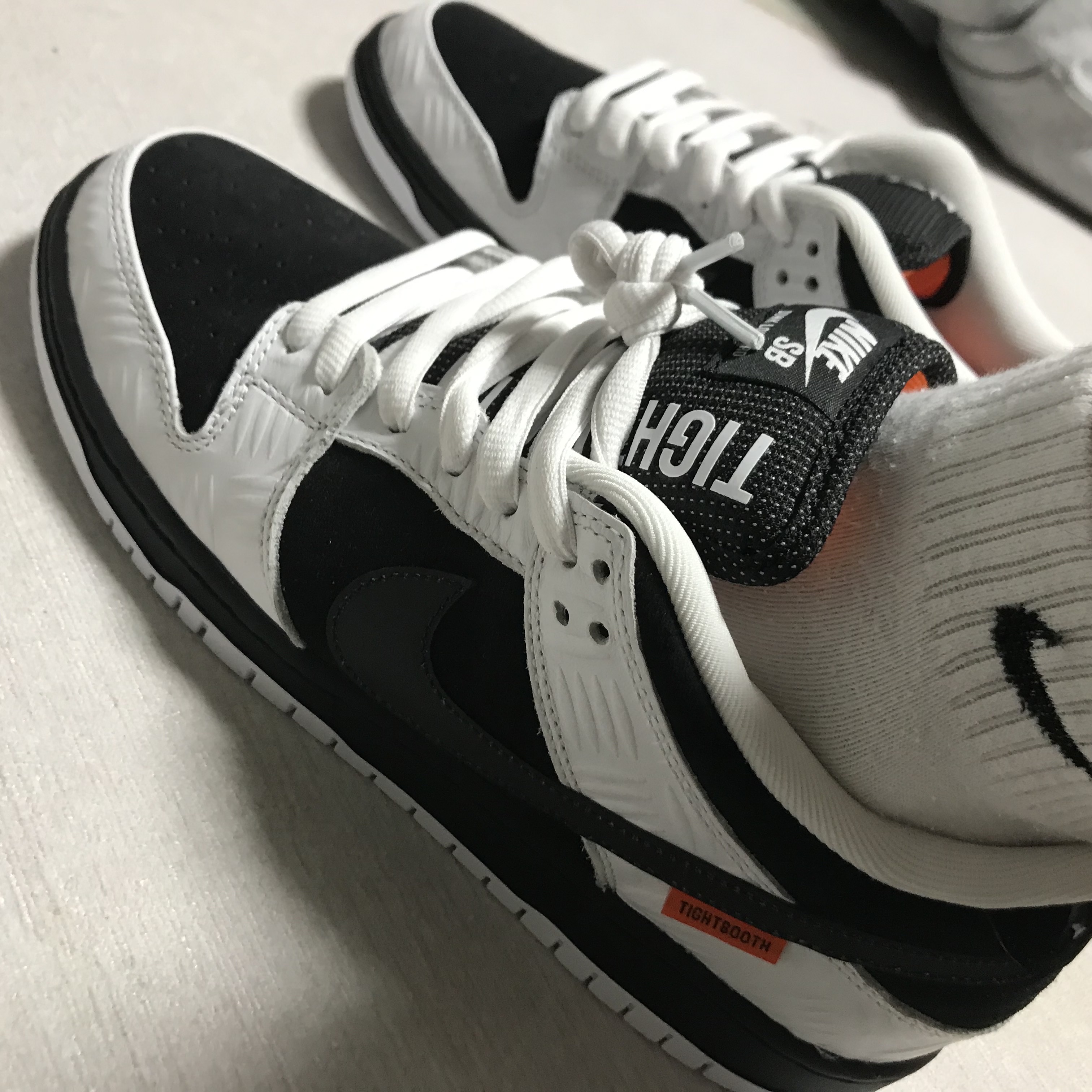 요건 실착 🖤🤍 | KREAM