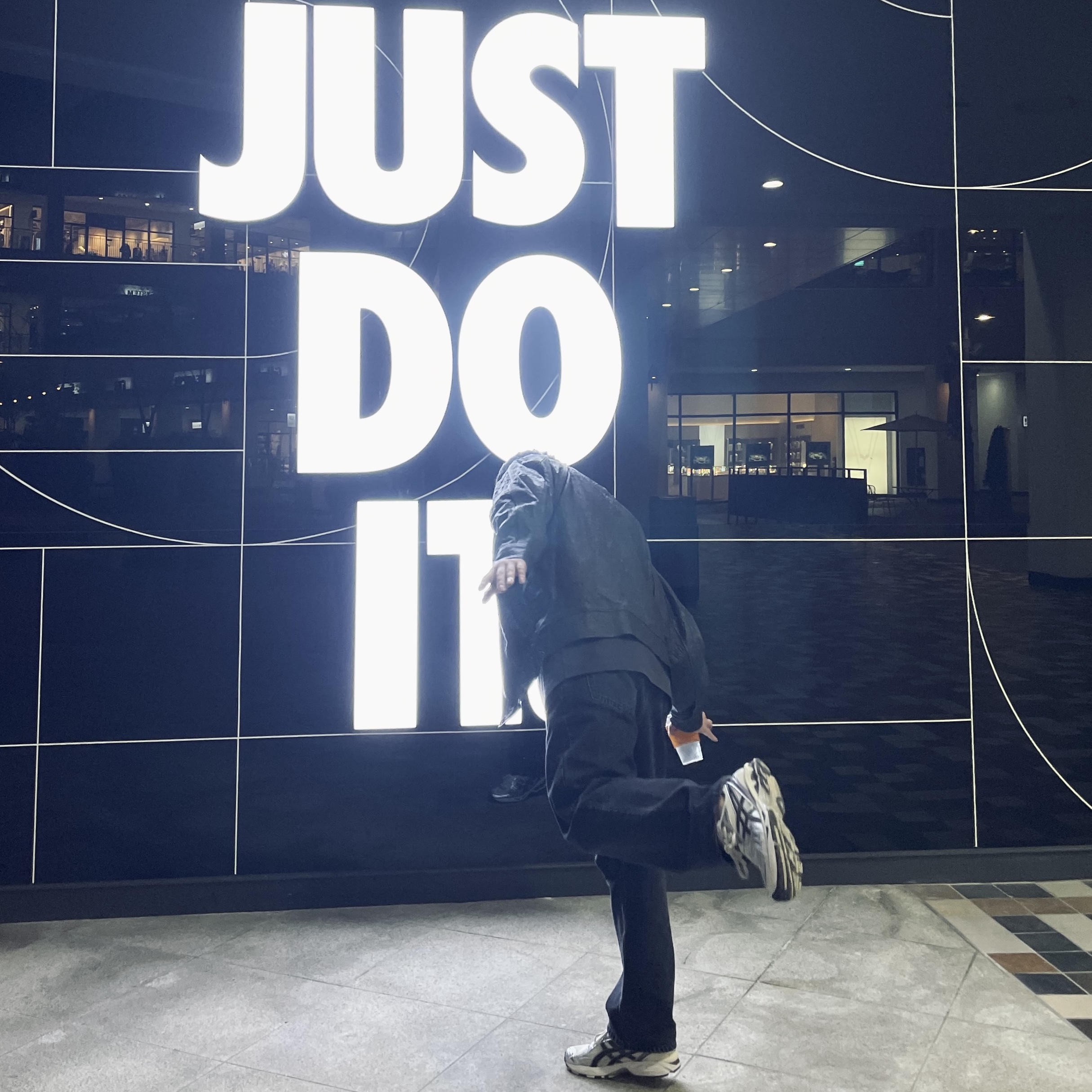 워렌존버 (@s97625) 님의 게시물 | KREAM