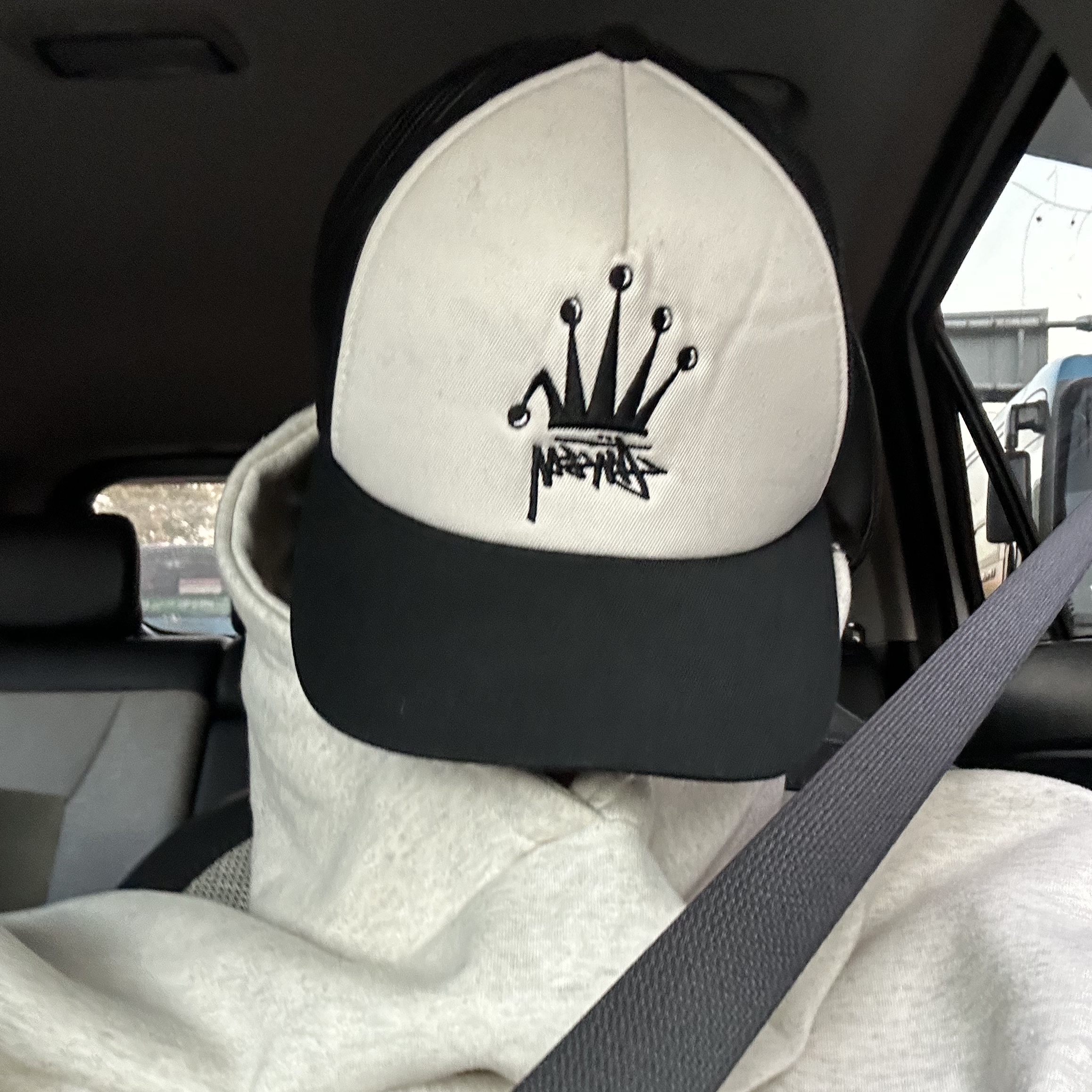 김도천 (@do1002_) 님의 게시물 | KREAM