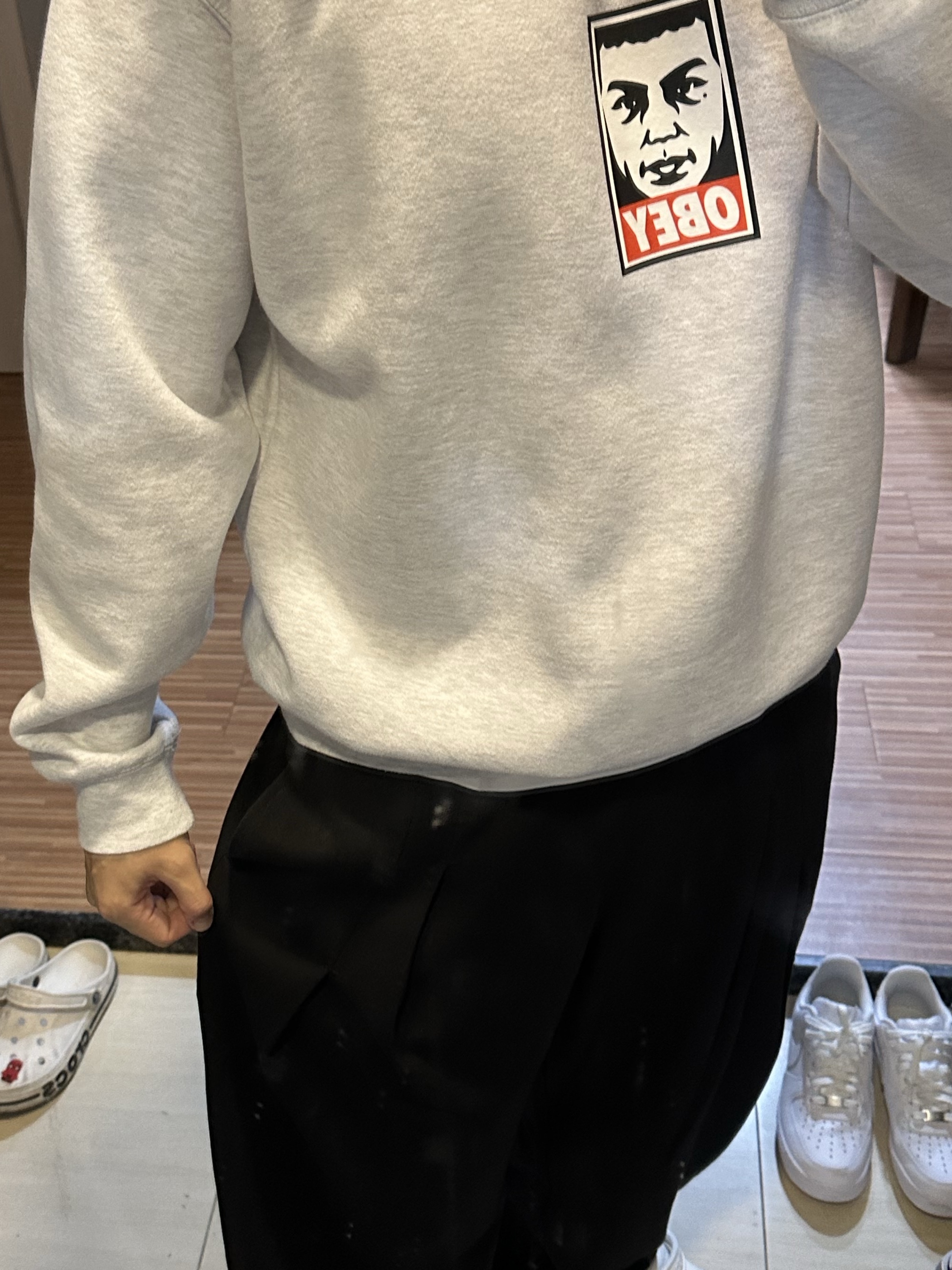 노익스플로이드 (@00yyy) 님의 게시물 | KREAM