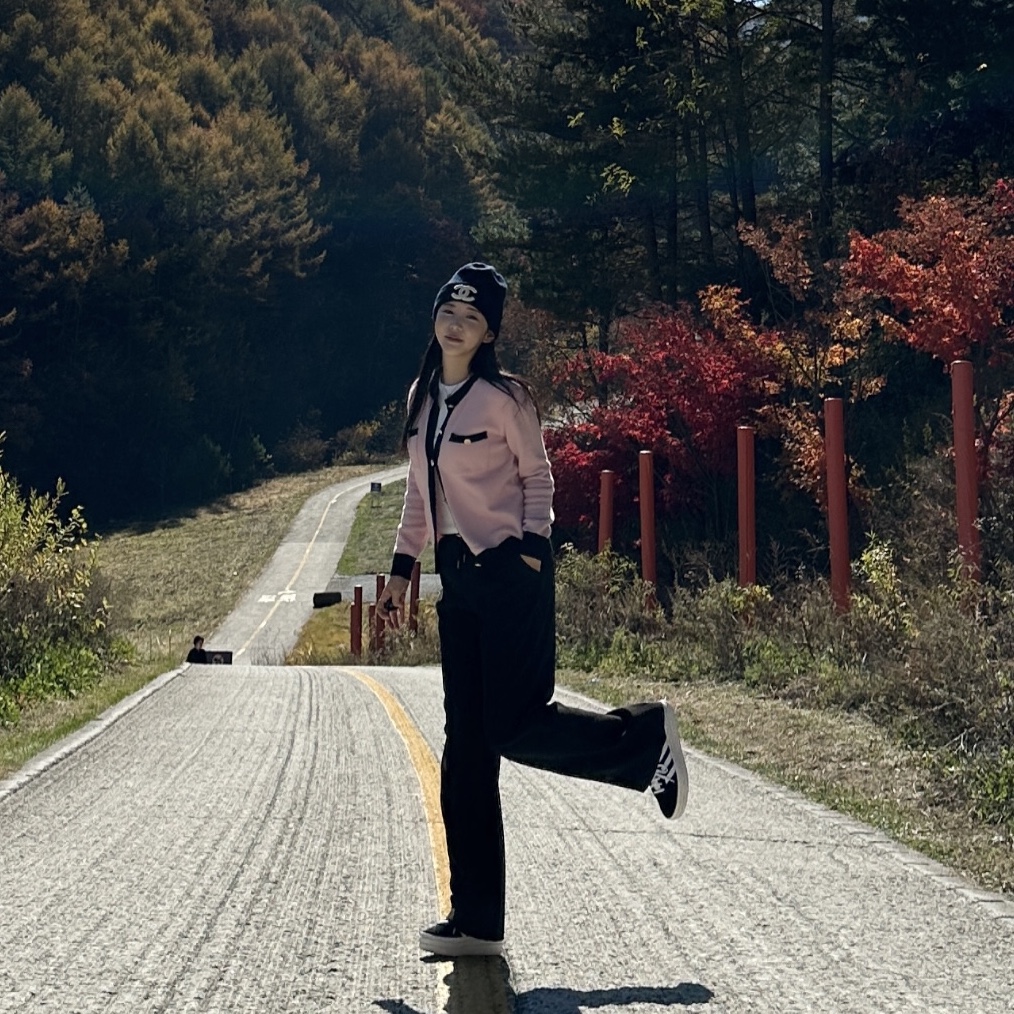 당잉 (@jd7vc2) 님의 게시물 | KREAM