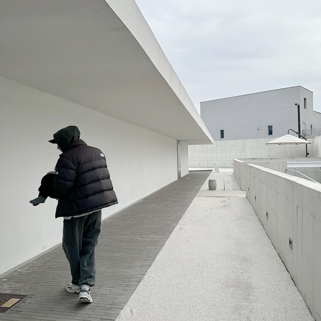 (@kooonj) 님의 게시물 | KREAM