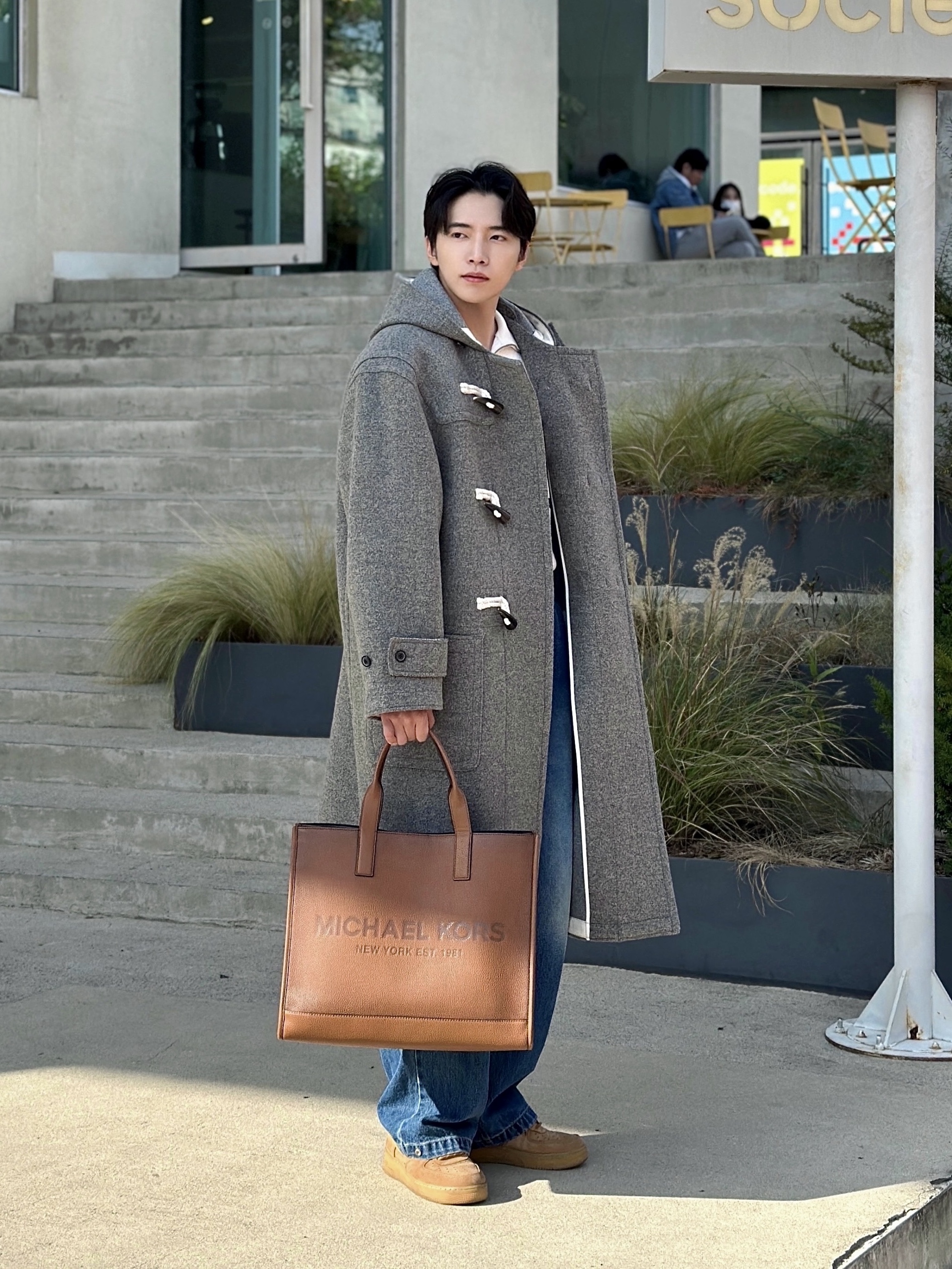 종현 (@h.yun_b) 님의 게시물 | KREAM