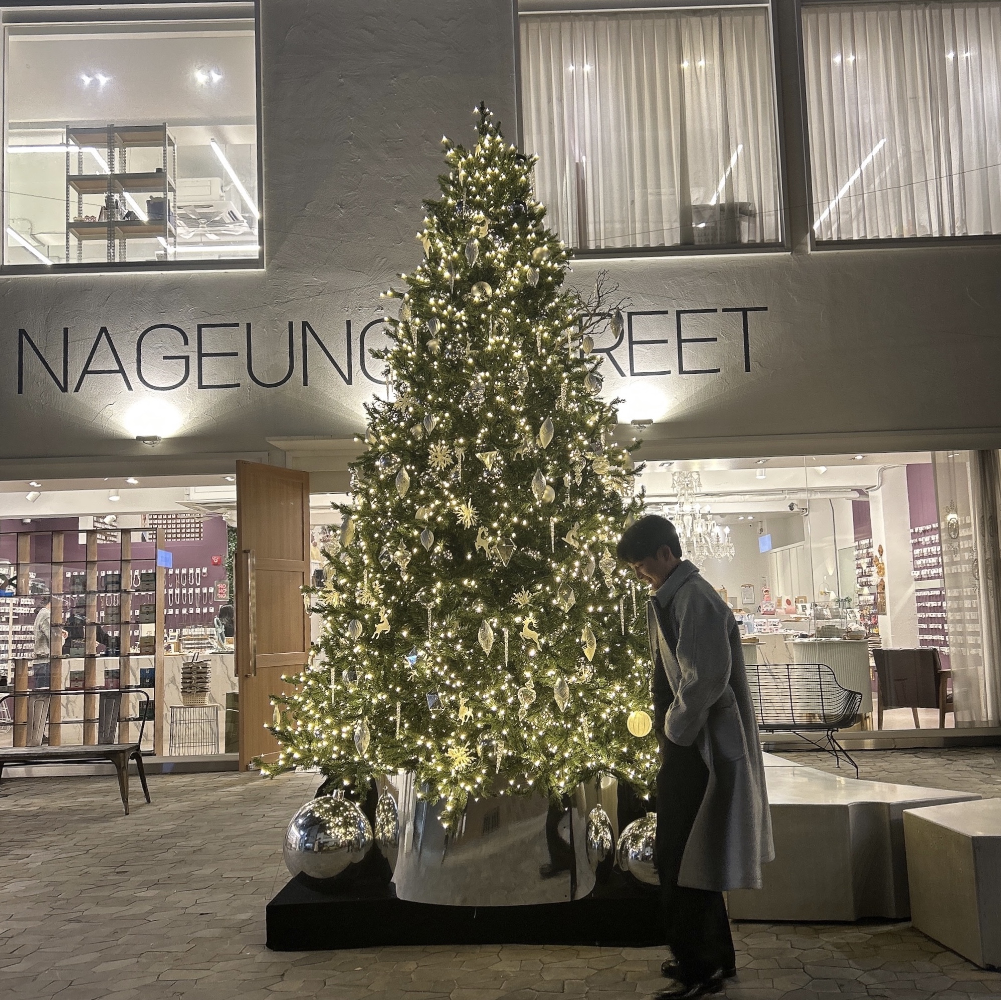 이켠 (@oo_o_) 님의 게시물 | KREAM