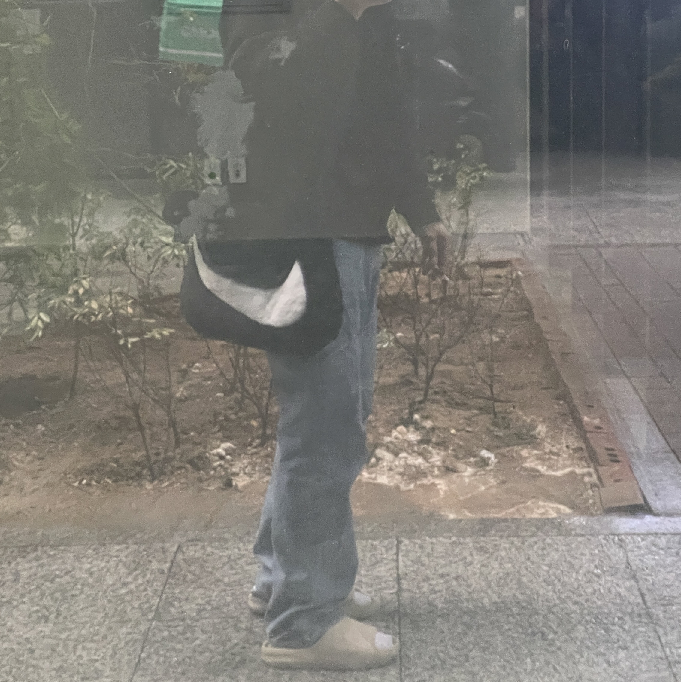 정훈. (@chicyoo) 님의 게시물 | KREAM