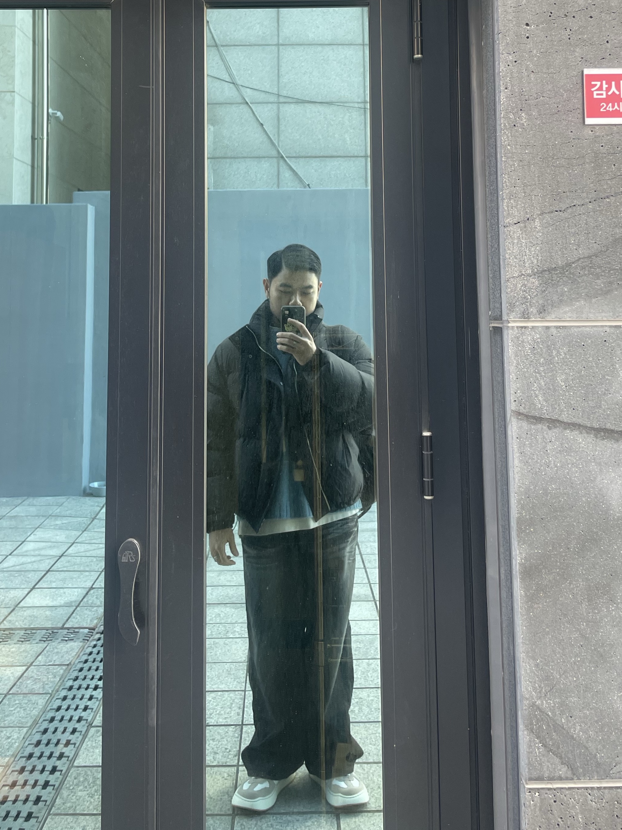 배경빈 (@jh2bae) 님의 게시물 | KREAM