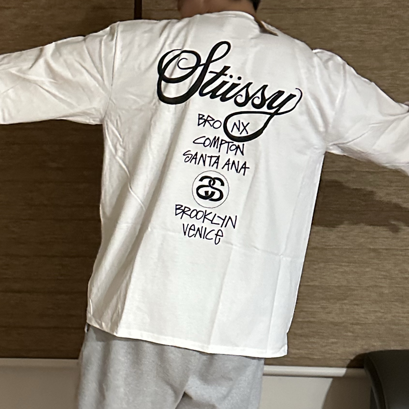 j (@00yyy) 님의 게시물 | KREAM