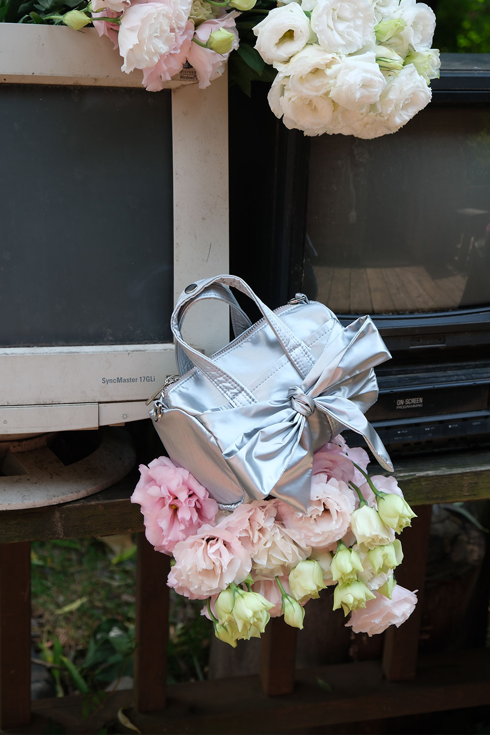 생긴스튜디오 미니 리본 체인 백 실버 | Saenginstudios | KREAM