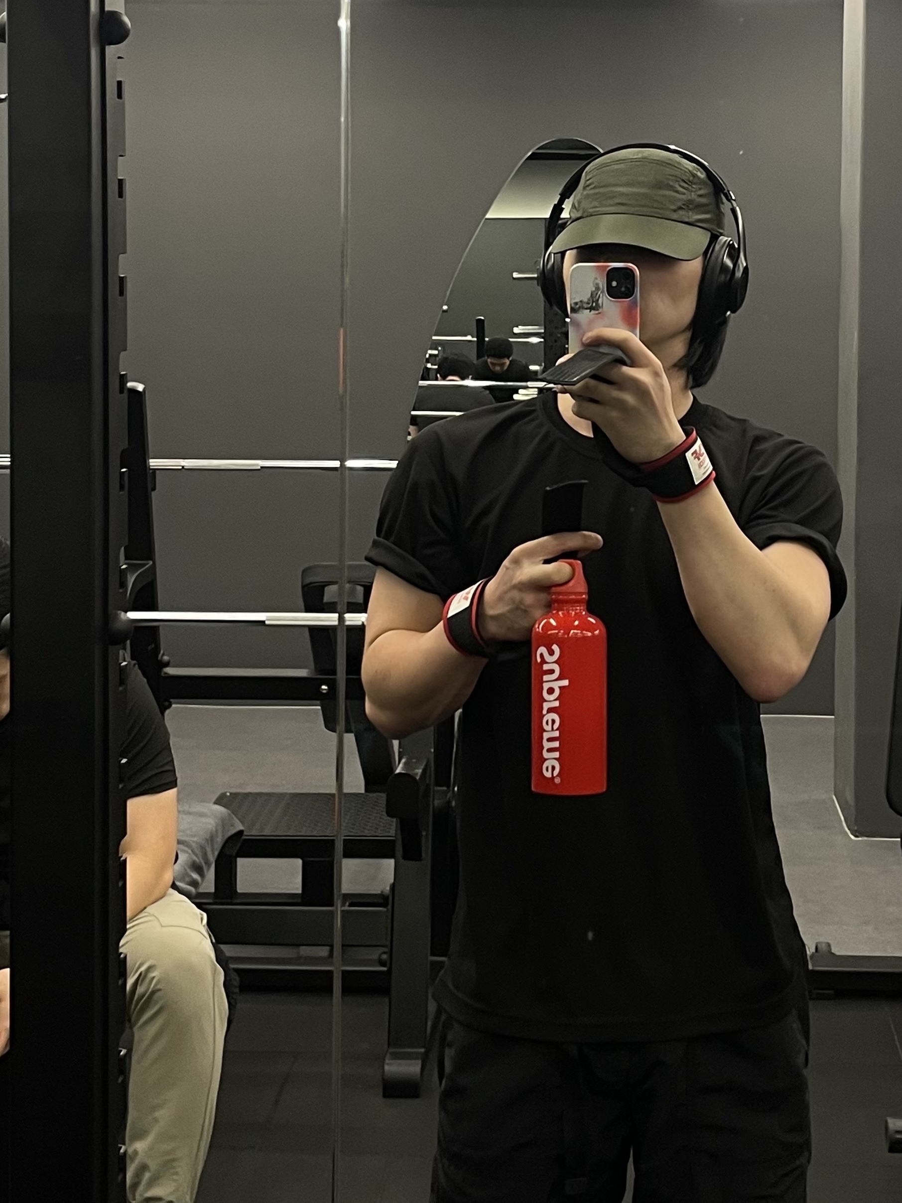 (@moo_min_seo_) 님의 게시물 | KREAM