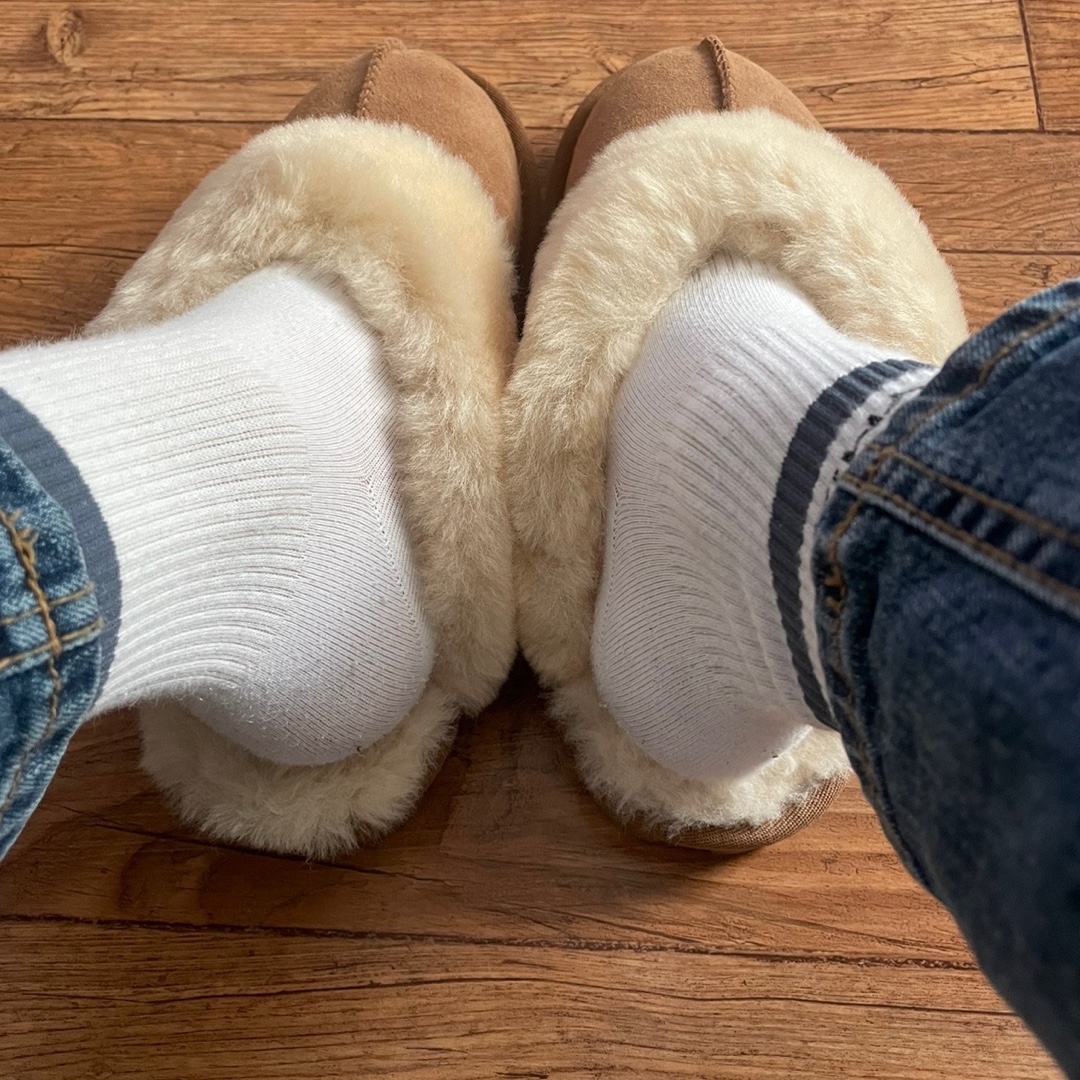 245 사이즈 8사이즈 250 좋아요 | KREAM