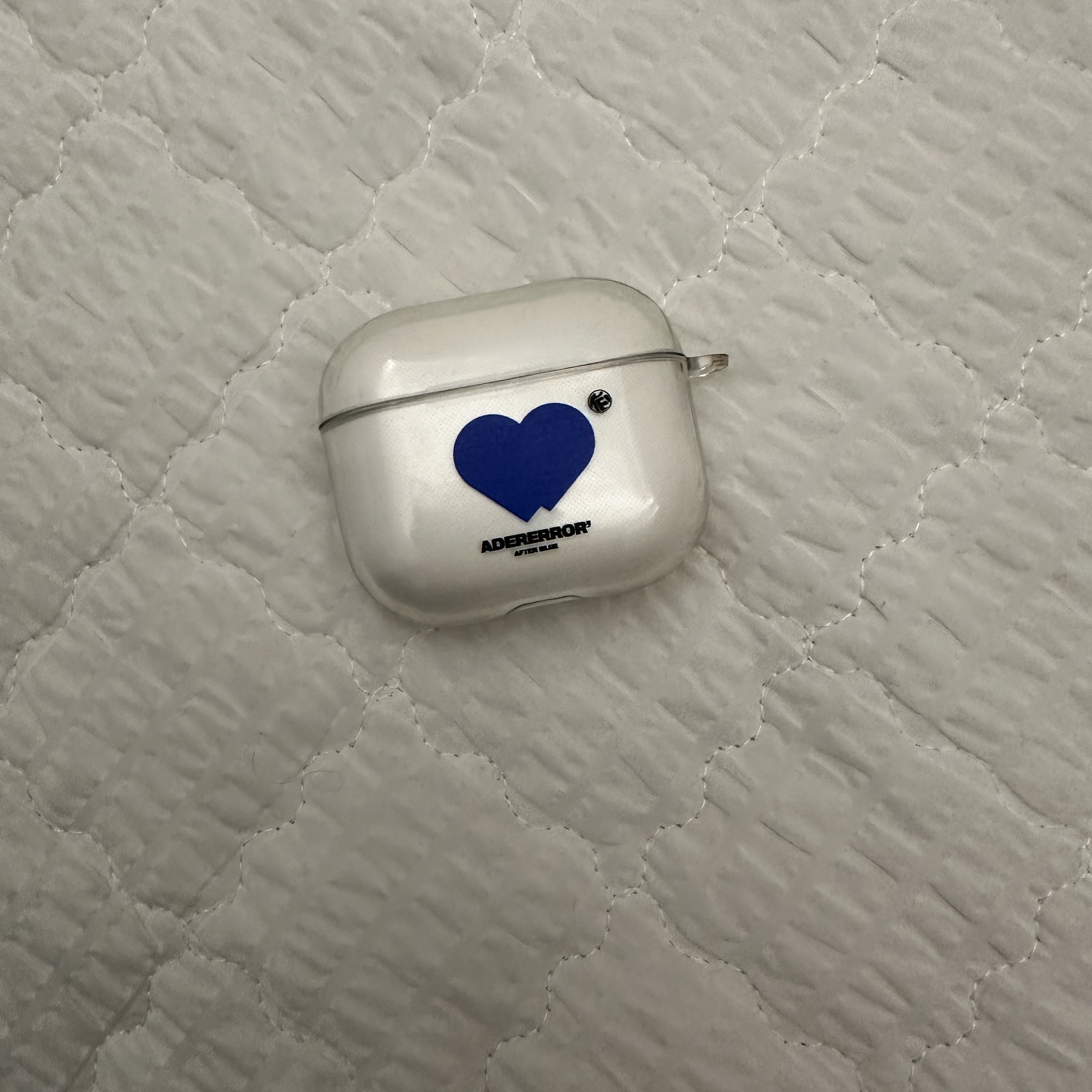 츄르릅 (@chu_loop) 님의 게시물 | KREAM