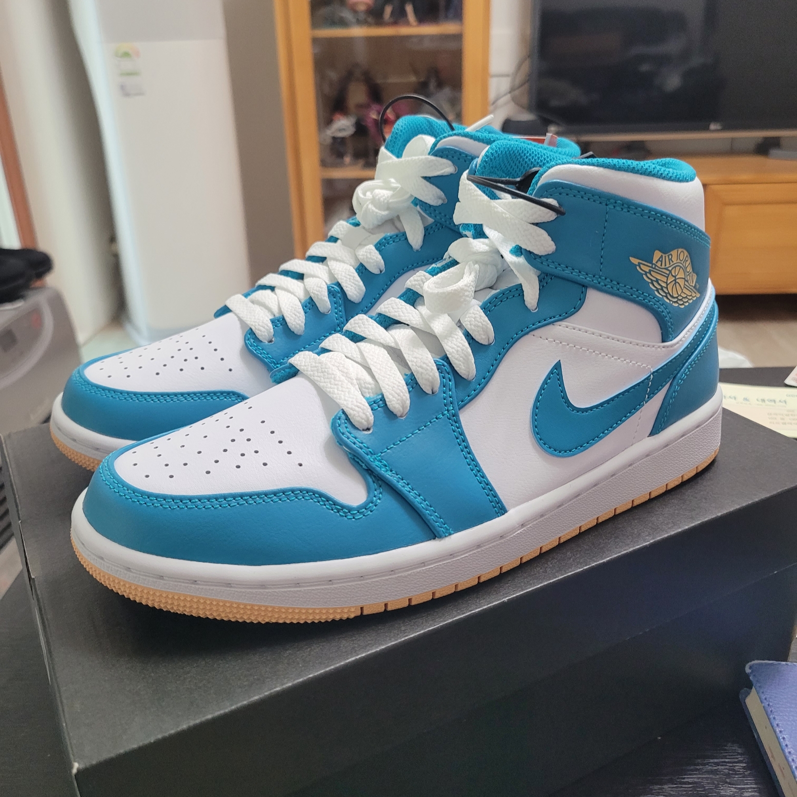 이재홍 (@hong3023) 님의 게시물 | KREAM