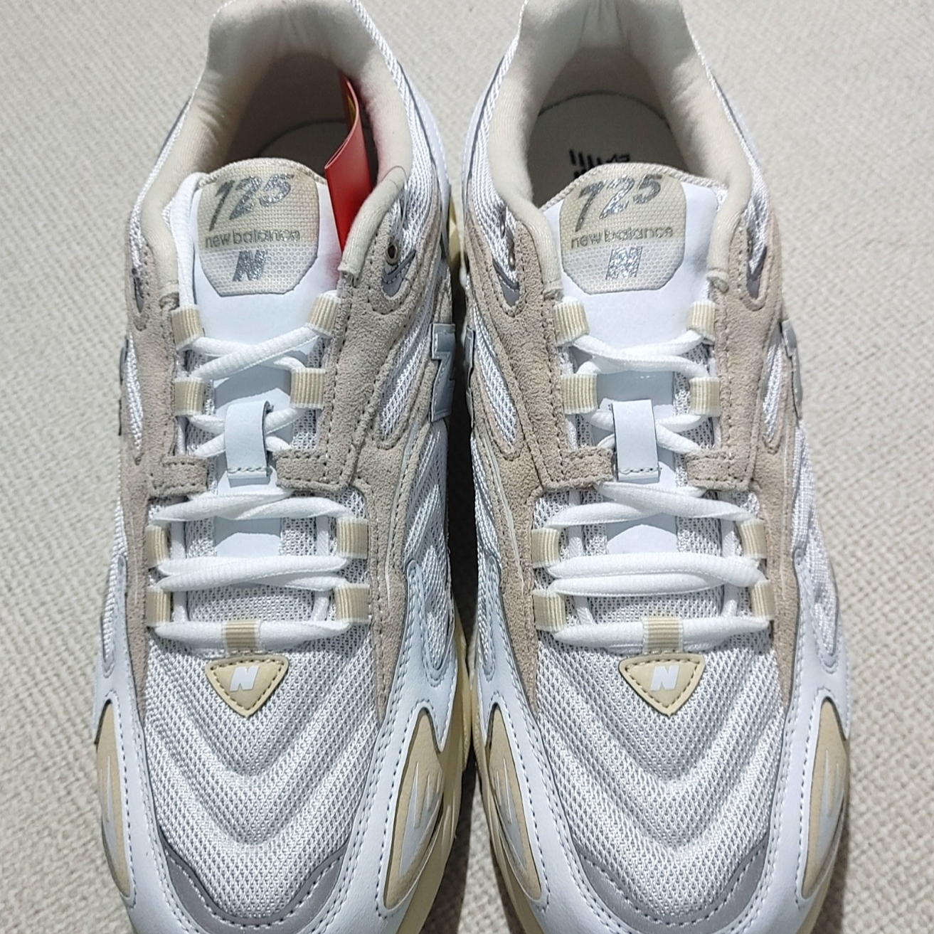 725 이거 진짜 9060처럼 편해요 | KREAM