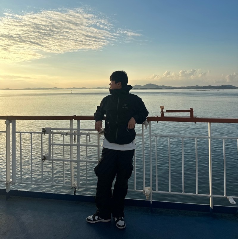 상민 (@kimssangmin) 님의 게시물 | KREAM