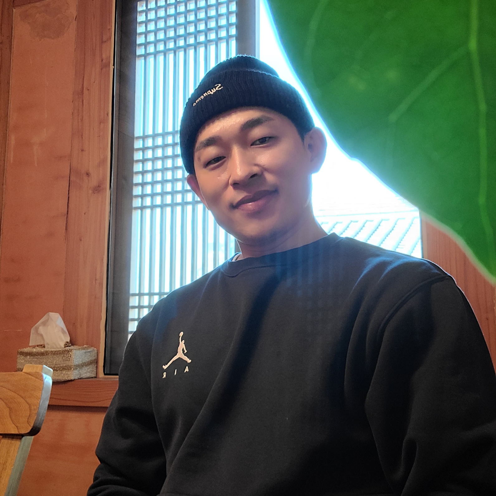 홀리듯 (@lchy2710) 님의 게시물 | KREAM