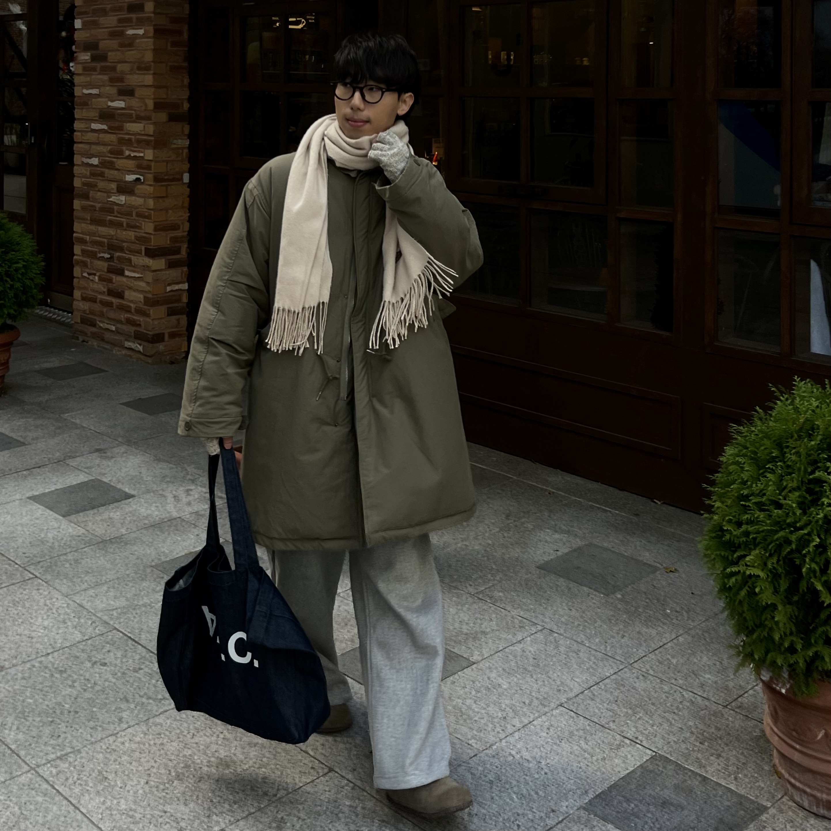 김렬오 (@ryeoloh) 님의 게시물 | KREAM