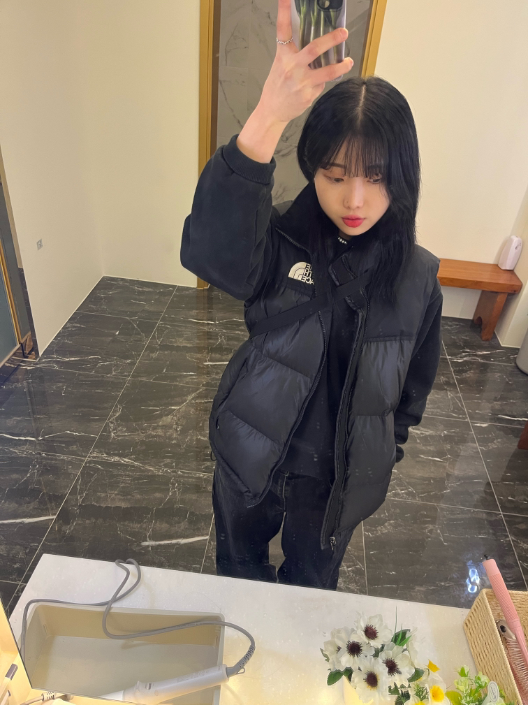 (@11.o3o) 님의 게시물 | KREAM