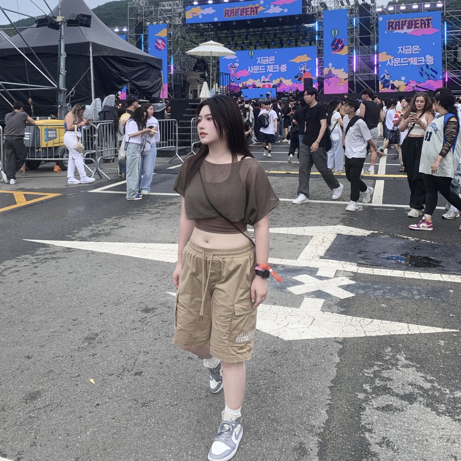 여름샷 겨울에 올리기 ㅋ꙼̈.ㅋ꙼̈ | KREAM