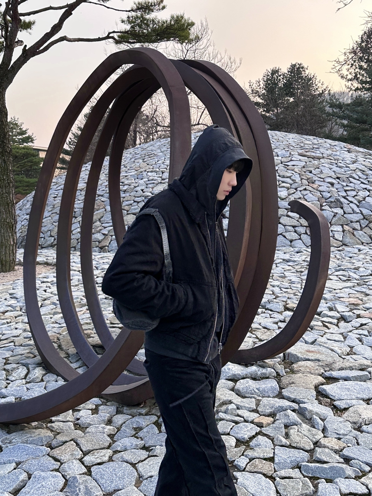 이정훈 (@dx___xk) 님의 게시물 | KREAM