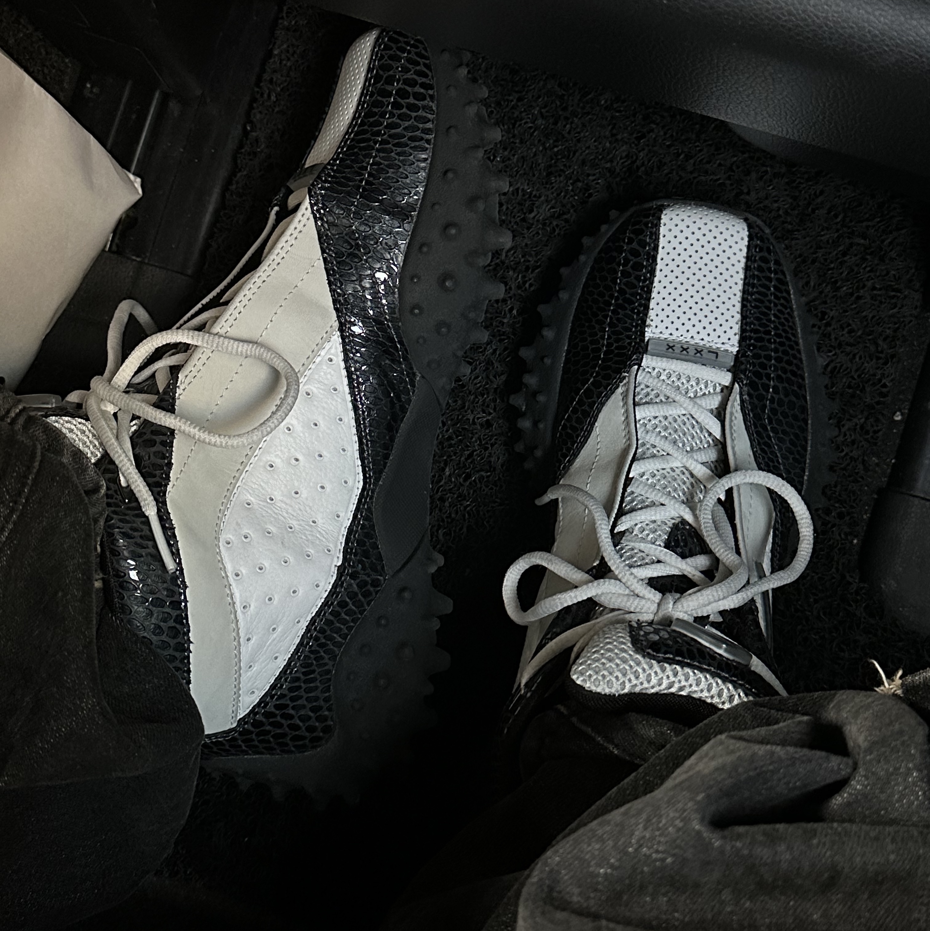 이티스는 정말 귀엽다 | KREAM