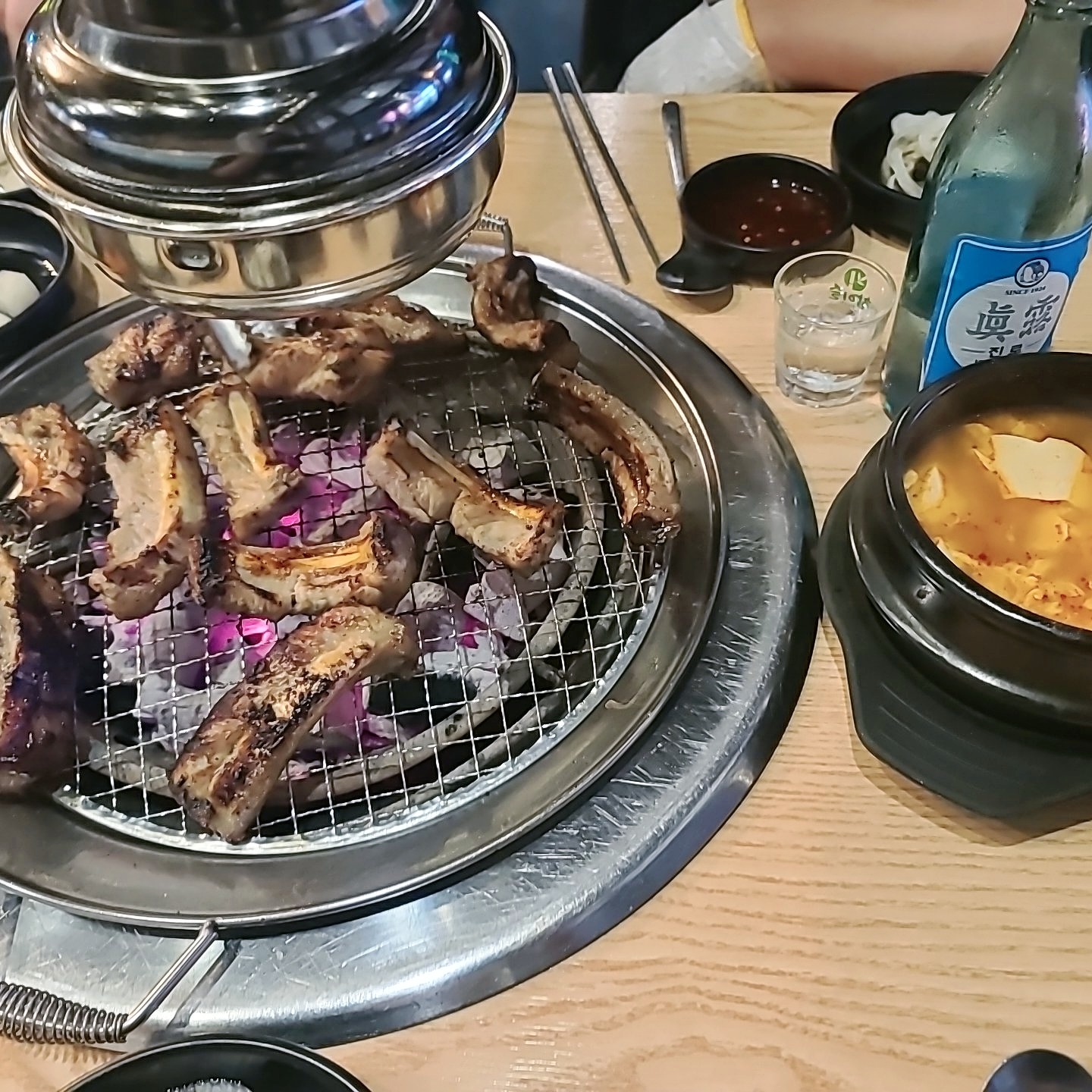 rrrrr (@l97i8l) 님의 게시물 | KREAM