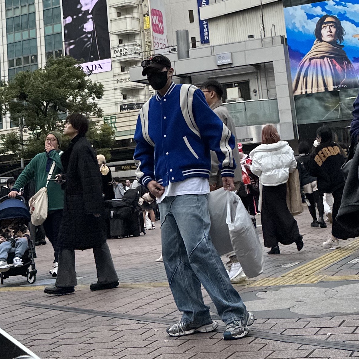 옷잘러 (@fffoon) 님의 게시물 | KREAM