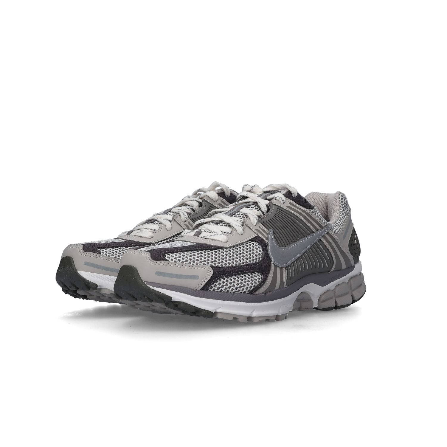 나이키 줌 보메로 5 프리미엄 라이트 아이언 오어 앤 플랫 퓨터 | KREAM