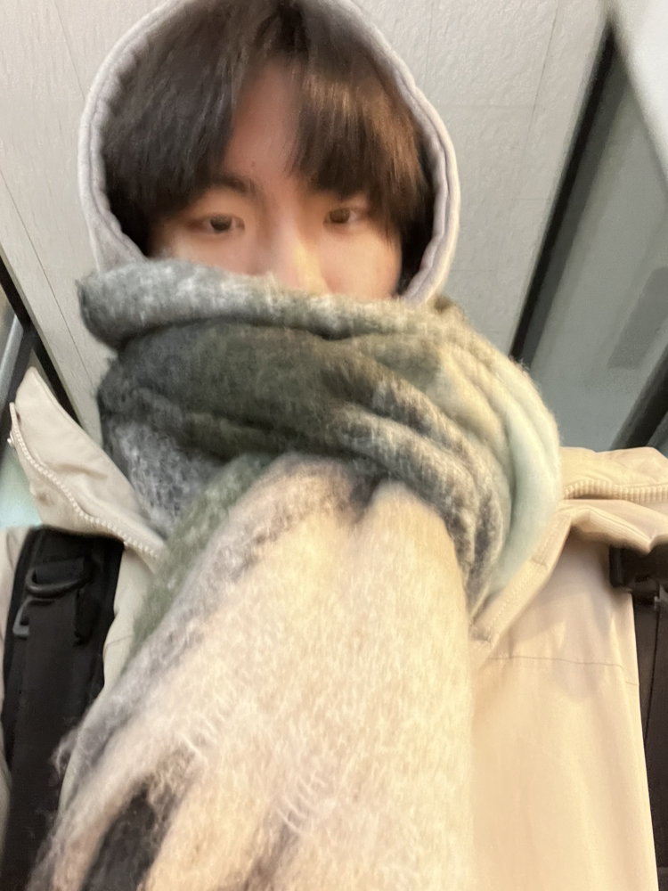 junha (@junhasohn) 님의 게시물 | KREAM