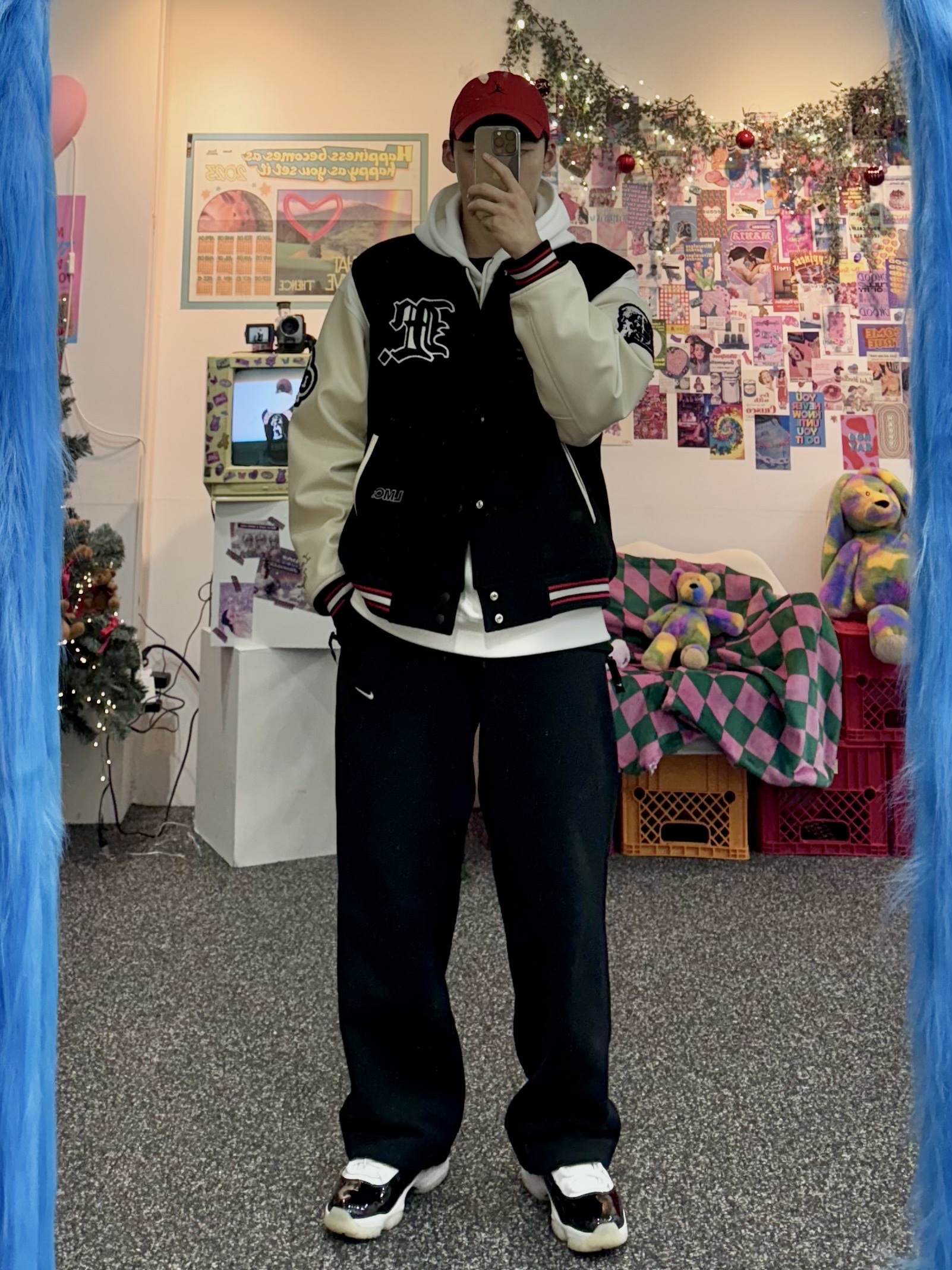 (@tech_s2) 님의 게시물 | KREAM