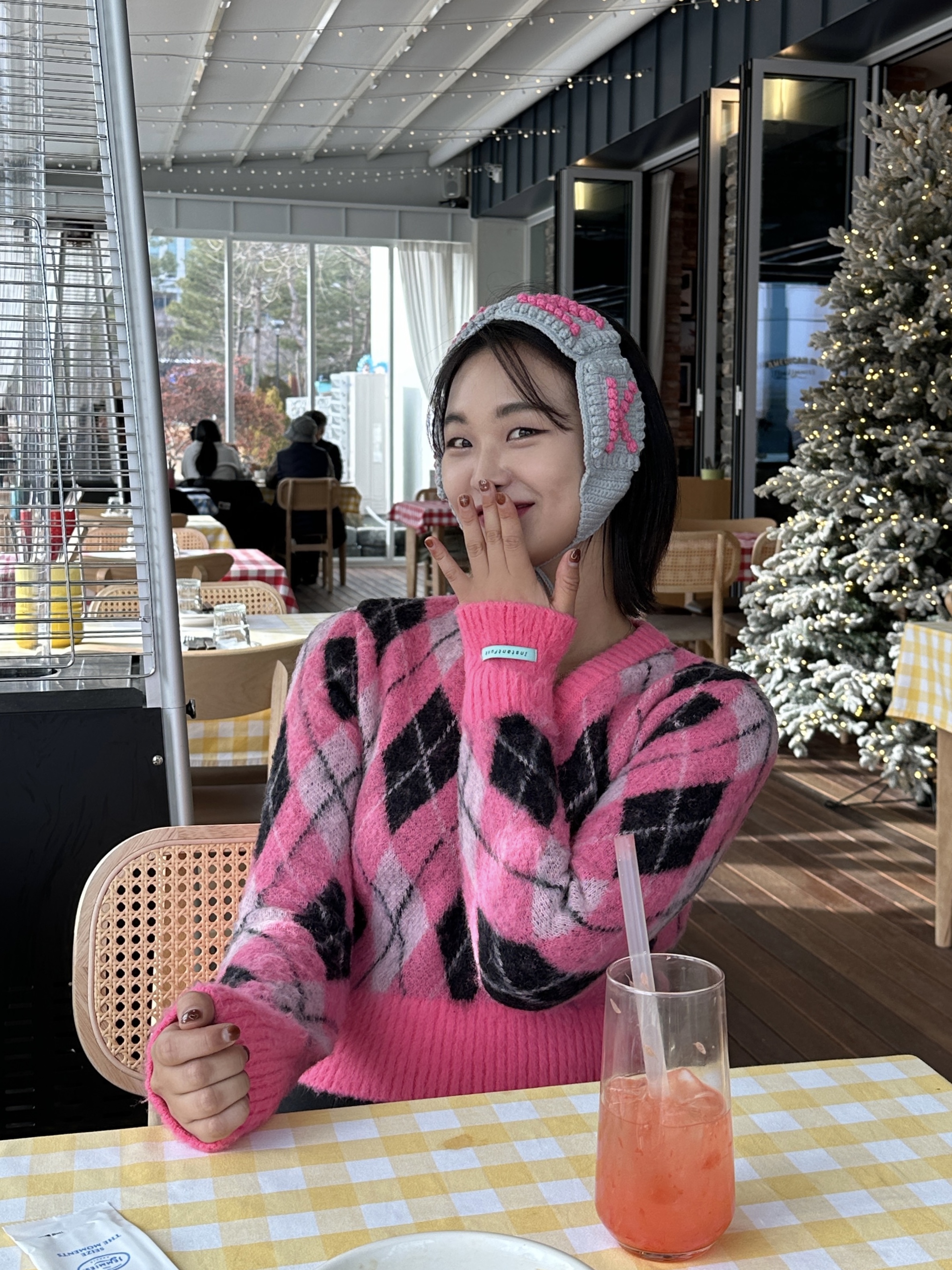 (@ddo_chichi) 님의 게시물 | KREAM