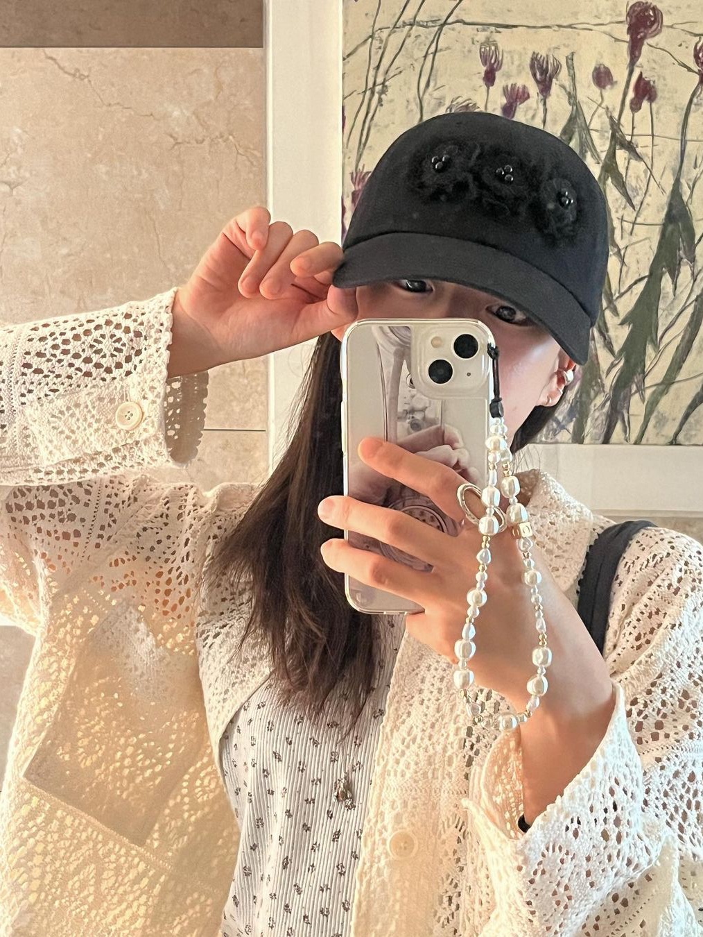 That girl (@style_everyday) 님의 게시물 | KREAM