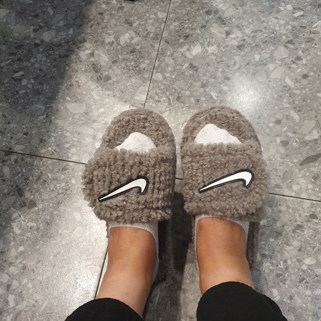 나2키 (@hj9850) 님의 게시물 | KREAM