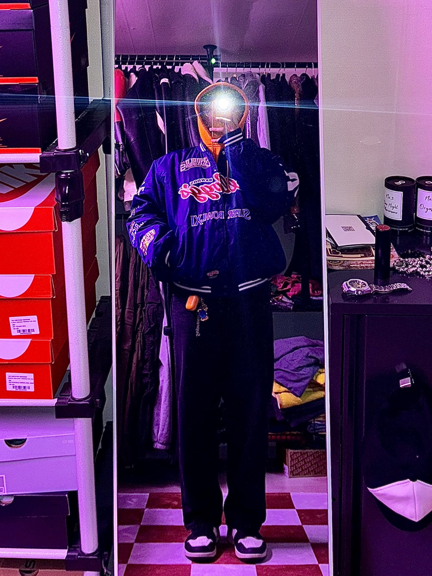 🧡💙🖤 | KREAM