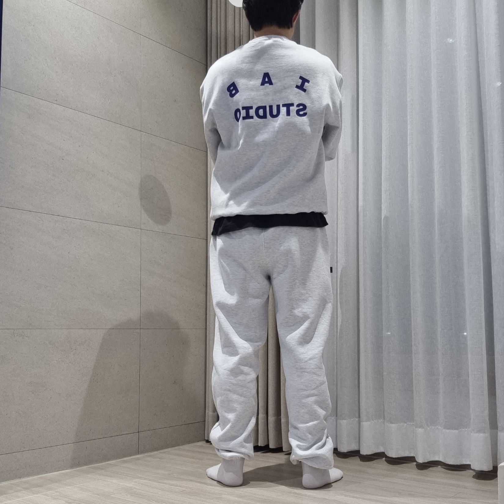 상의L 하의M | KREAM