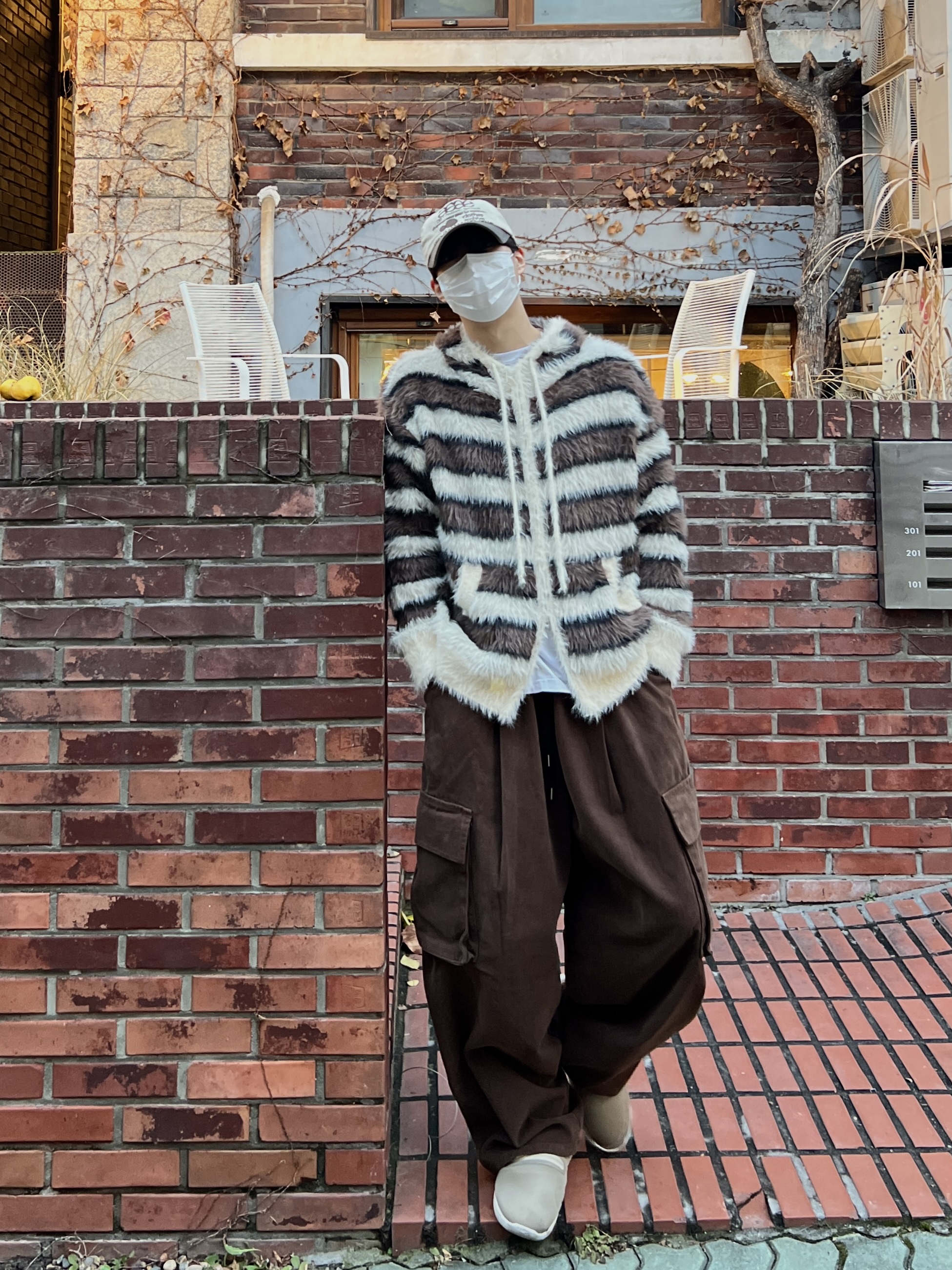 문유어 (@moonyour) 님의 게시물 | KREAM