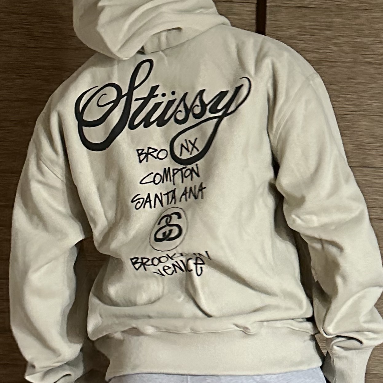 노익스플로이드 (@00yyy) 님의 게시물 | KREAM