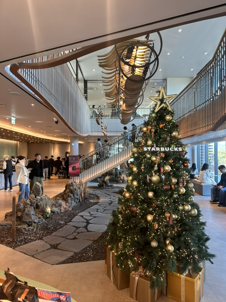 이대형 (@leehyung) 님의 게시물 | KREAM