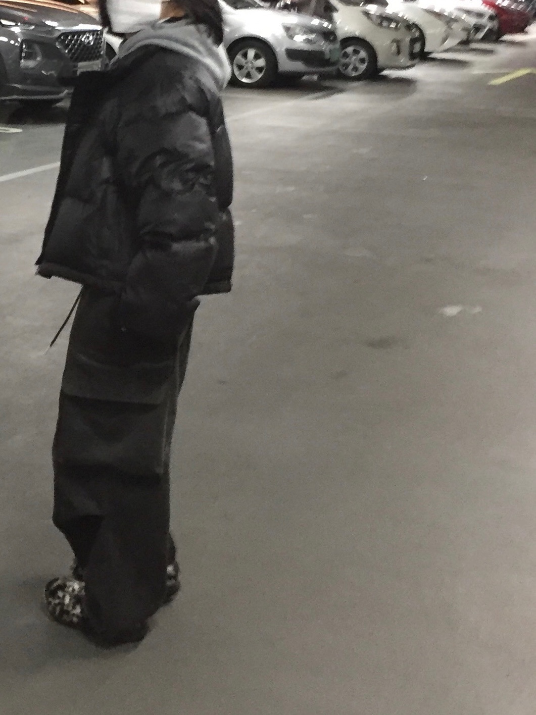 (@ksjdidf) 님의 게시물 | KREAM