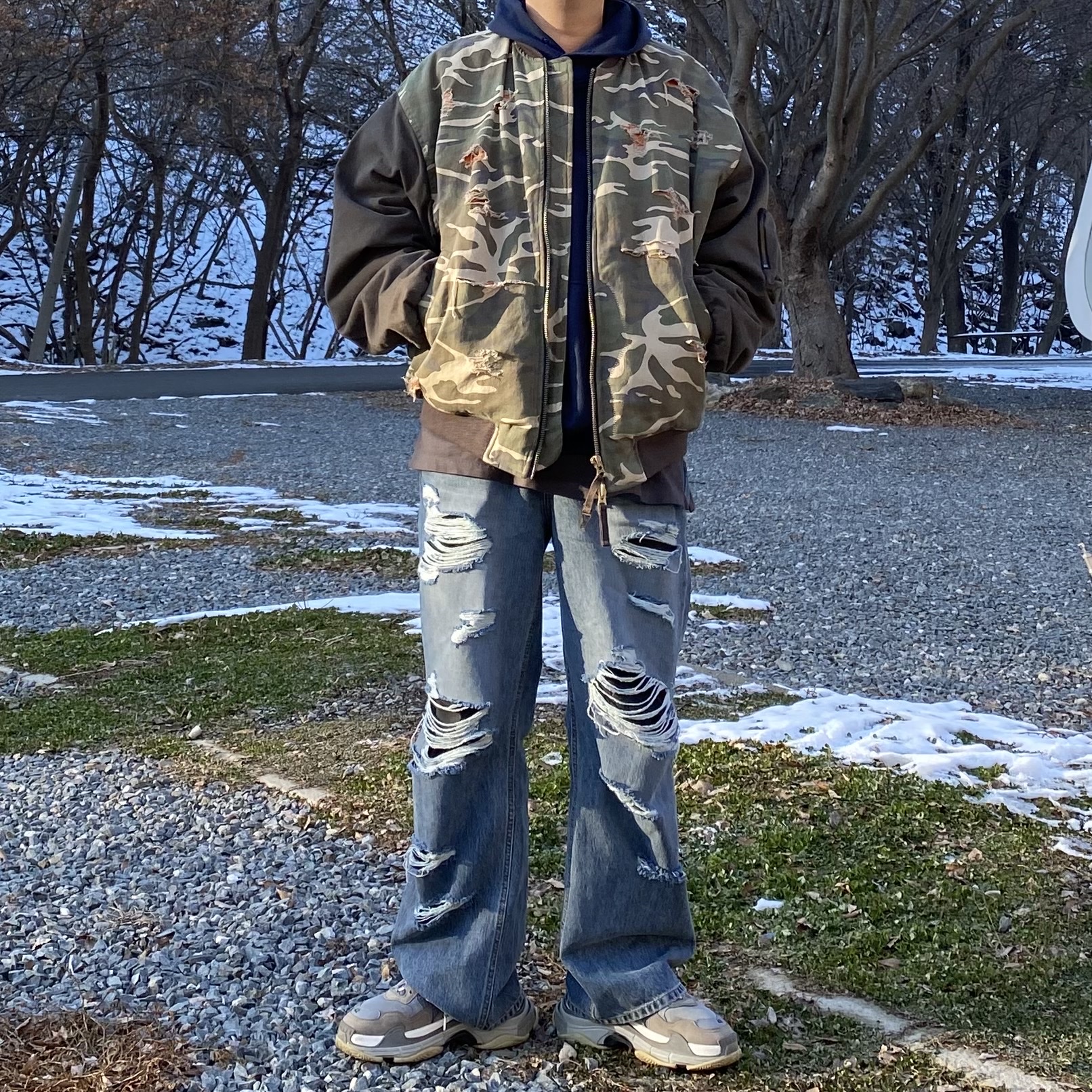 동코 (@dongko96) 님의 게시물 | KREAM