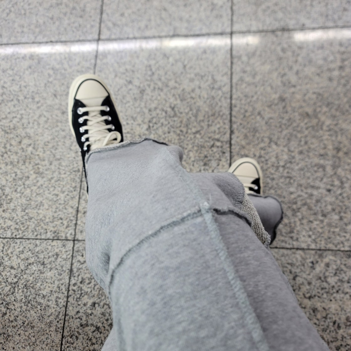 마도란나 (@wxwxwx) 님의 게시물 | KREAM