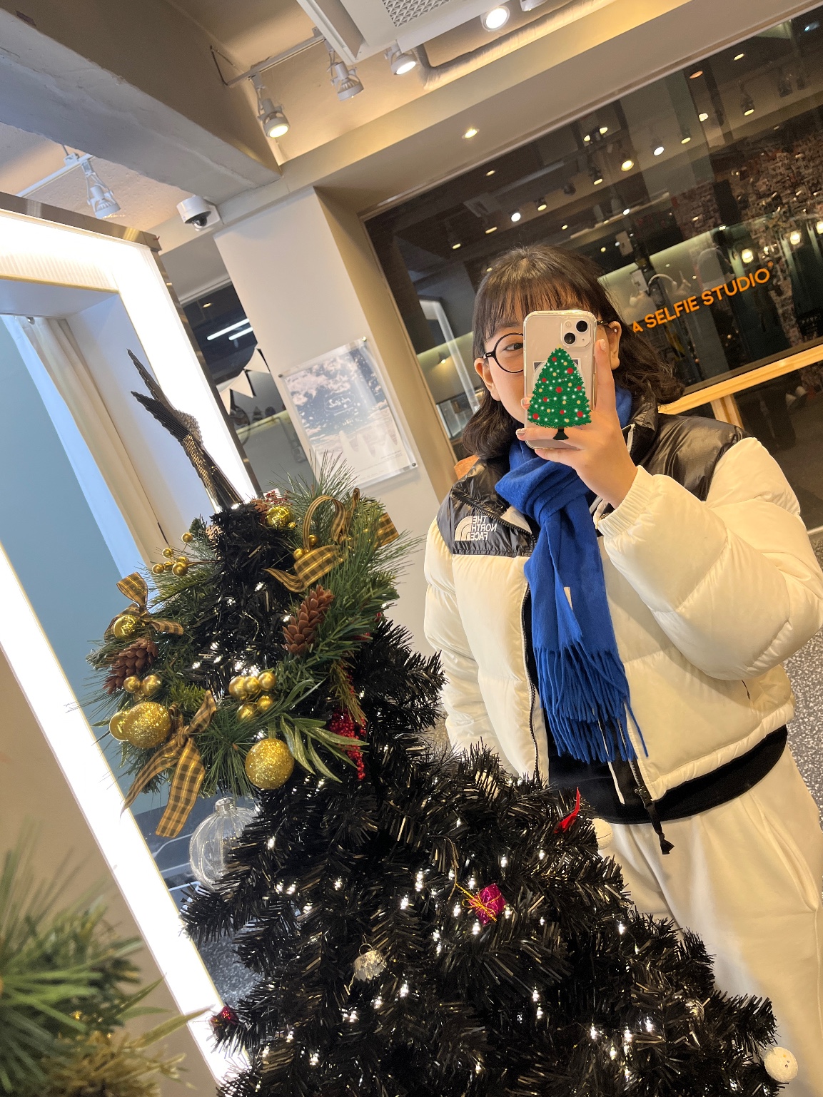 트리는 내가 맡을게 산타는 누가할래? | KREAM