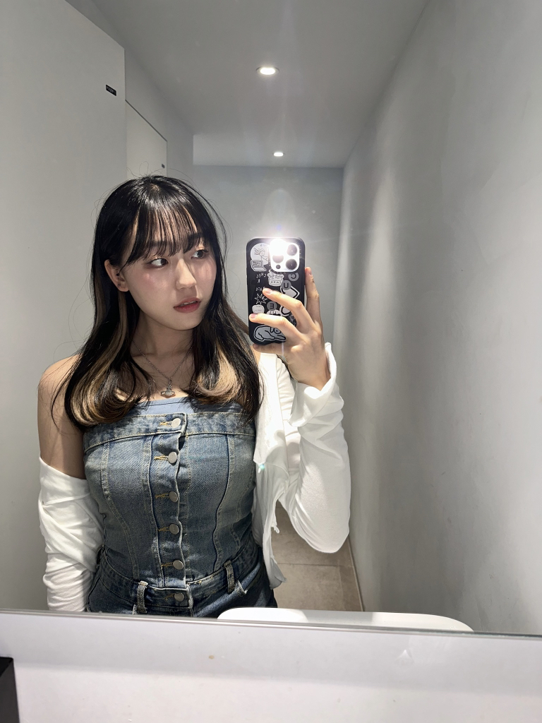 (@du_d1n) 님의 게시물 | KREAM