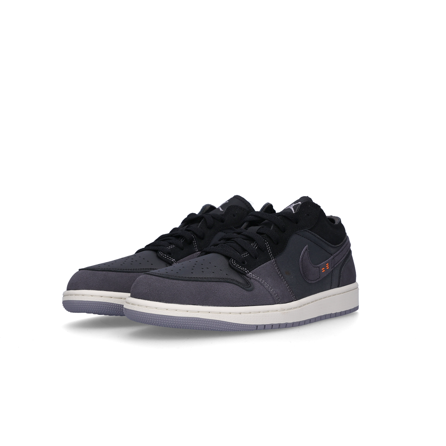 조던 1 로우 SE 크래프트 블랙 시멘트 그레이 | KREAM