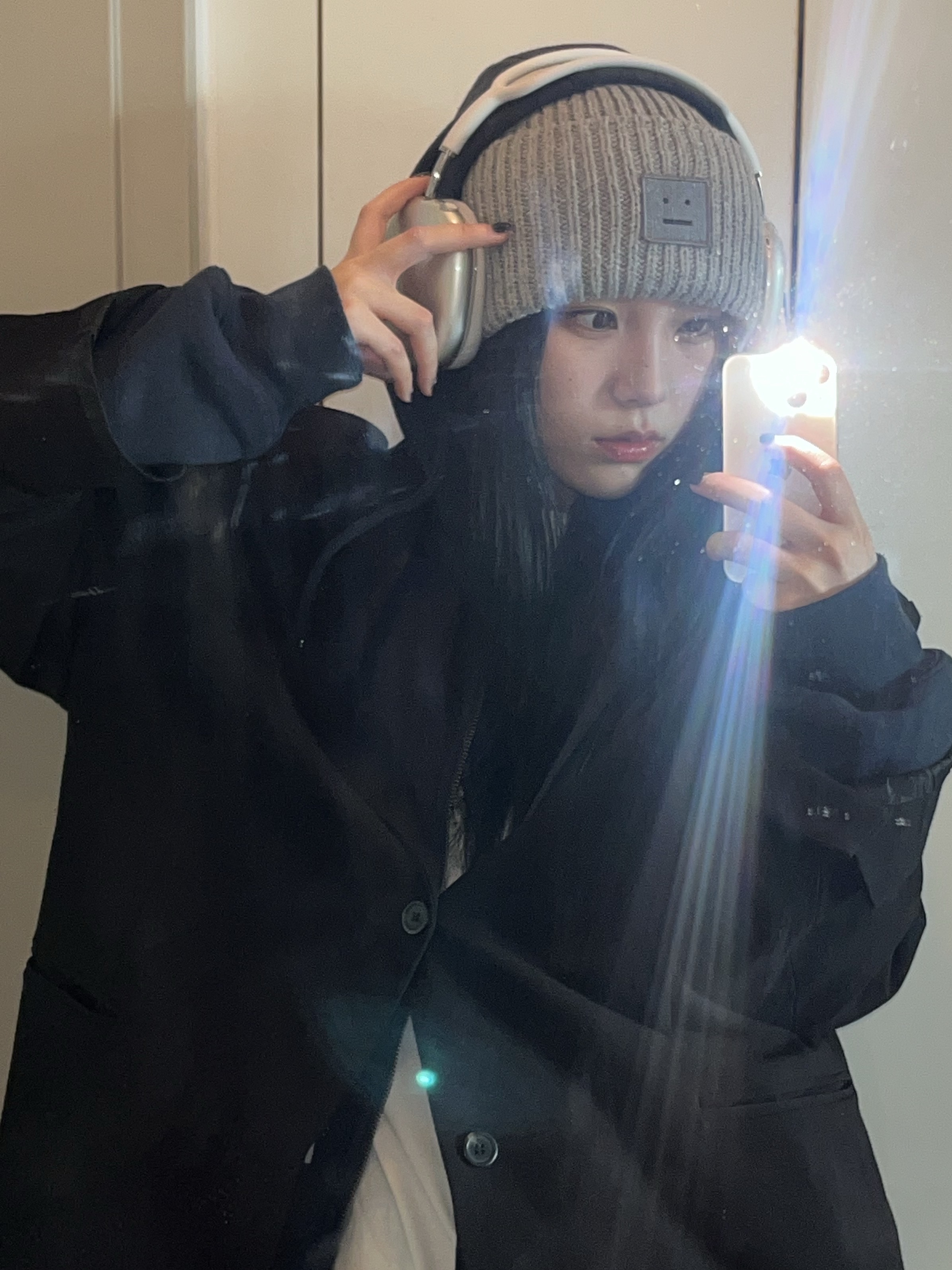 냥 (@ponyooo) 님의 게시물 | KREAM