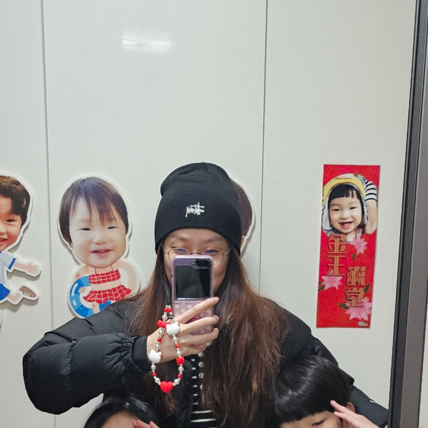 molly880110 (@mollylui) 님의 게시물 | KREAM