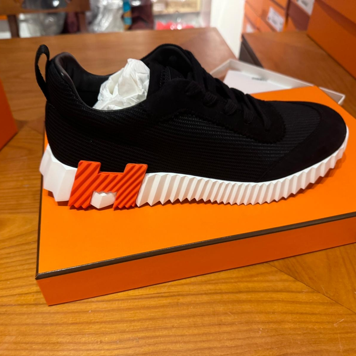 . (@artstyle83) 님의 게시물 | KREAM