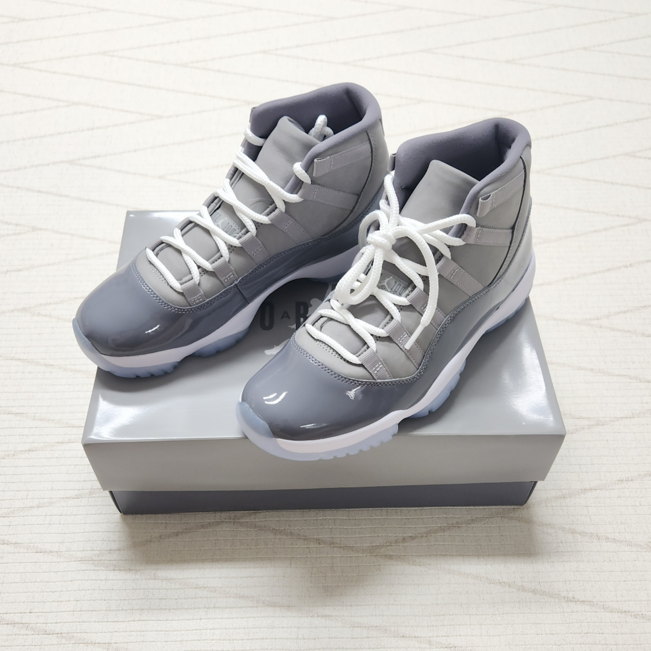 darkwitchs15 (@grey.one) 님의 게시물 | KREAM