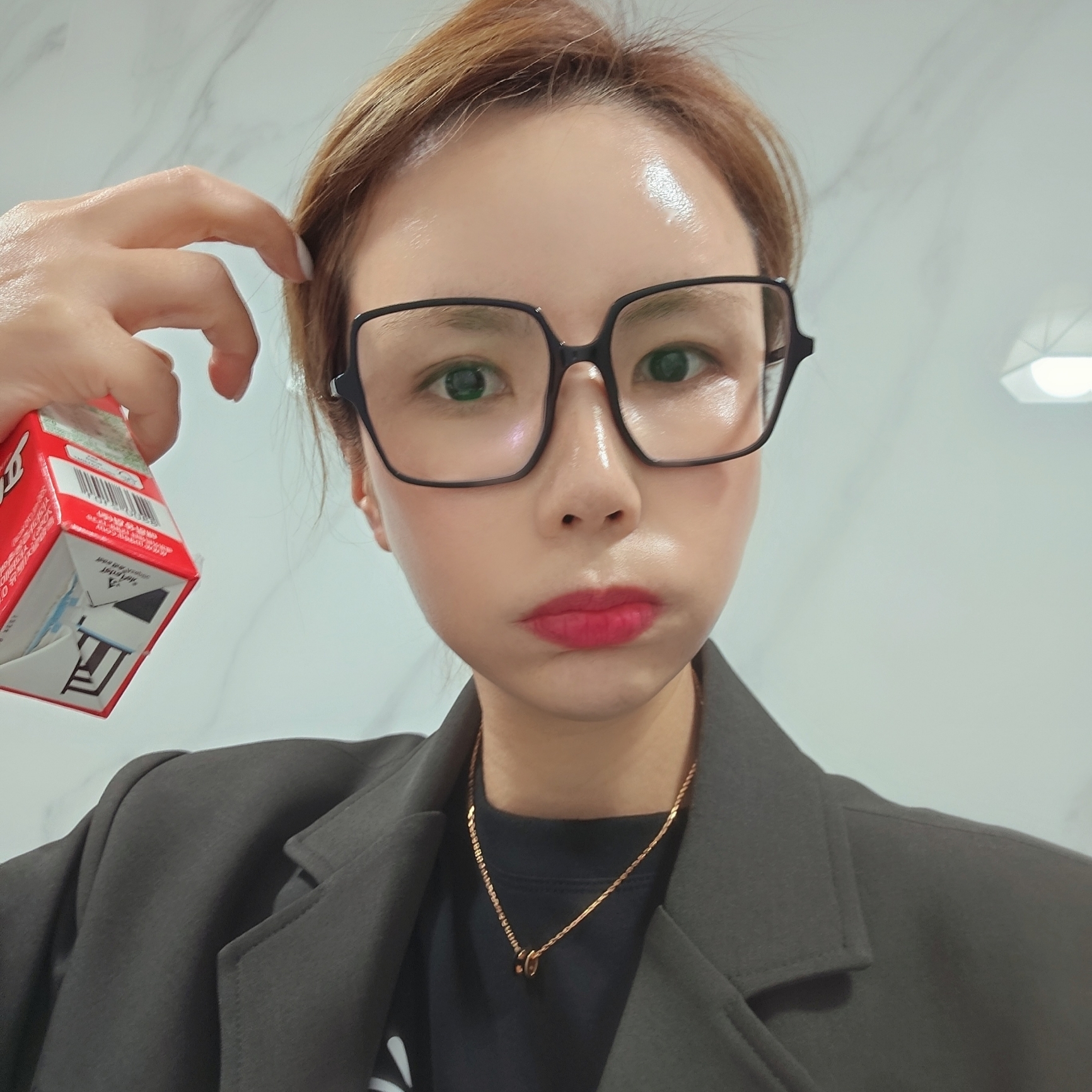 s.se_young (@s.se_young) 님의 게시물 | KREAM