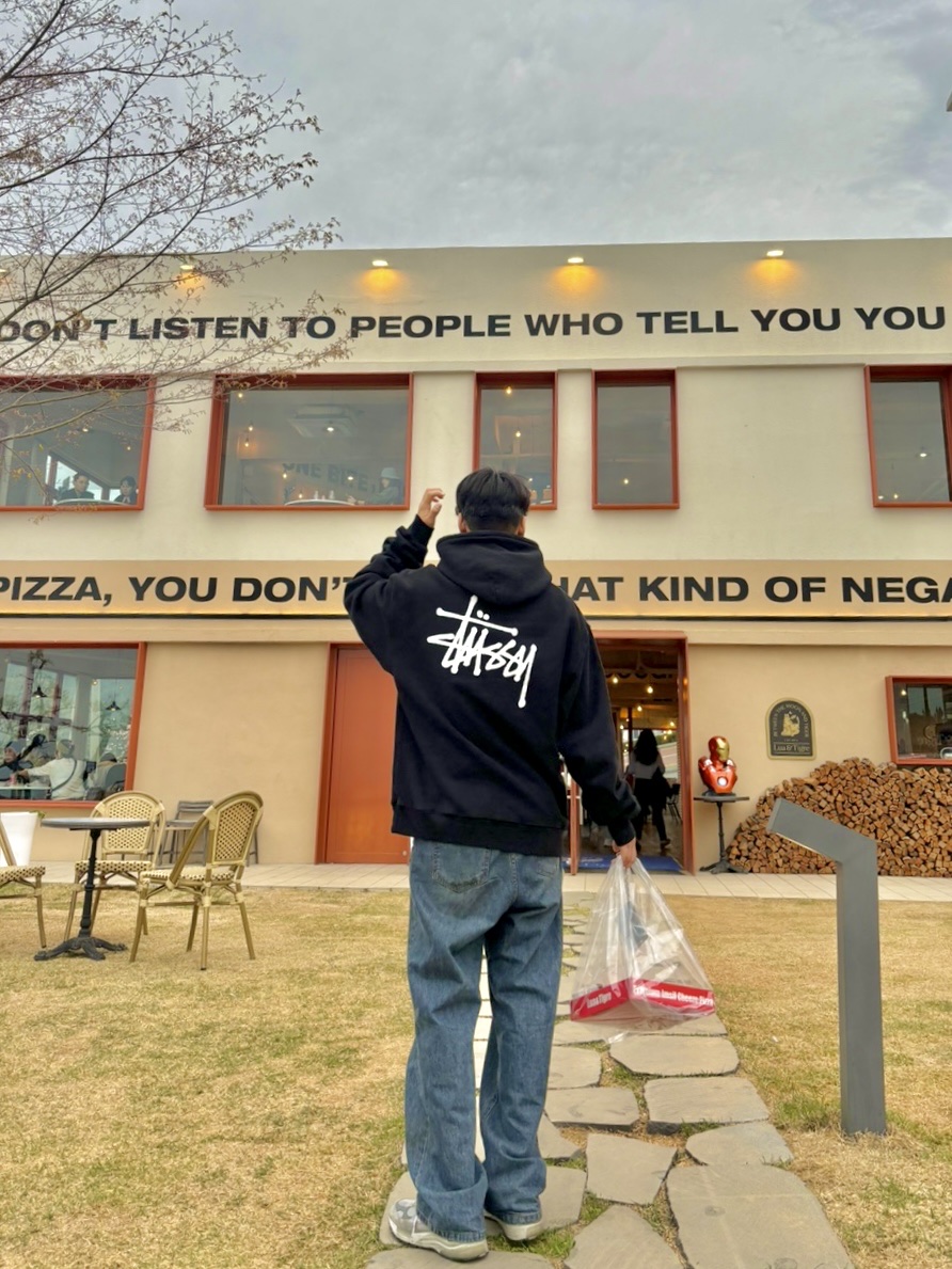 (@183__) 님의 게시물 | KREAM