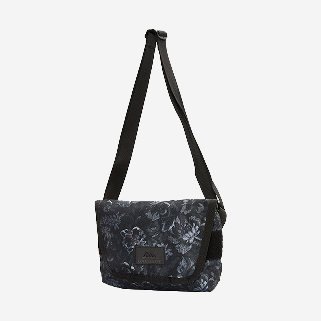 그레고리 티니 메신저 블랙 타페스트리 | Gregory | KREAM